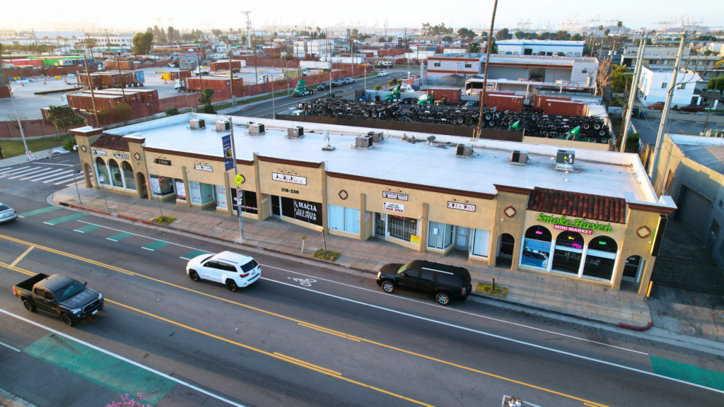 JUST SOLD! 6-Unit Retail Shopping Center in Prime Wilmington | CBM1